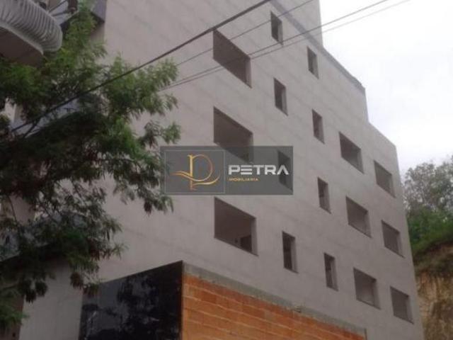 Apartamento à venda no Industrial Santa Rita