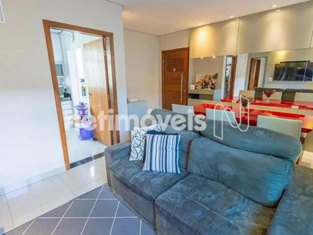 Apartamento à venda no Ipiranga 3 quartos e 2 vagas em BH