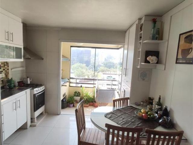 APARTAMENTO À VENDA NO JABAQUARA