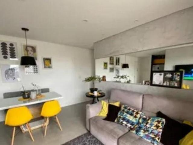 APARTAMENTO A VENDA NO JAGUARÉ 2 QUARTOS I SUÍTE 1 VAGA E LAZER COMPLETO