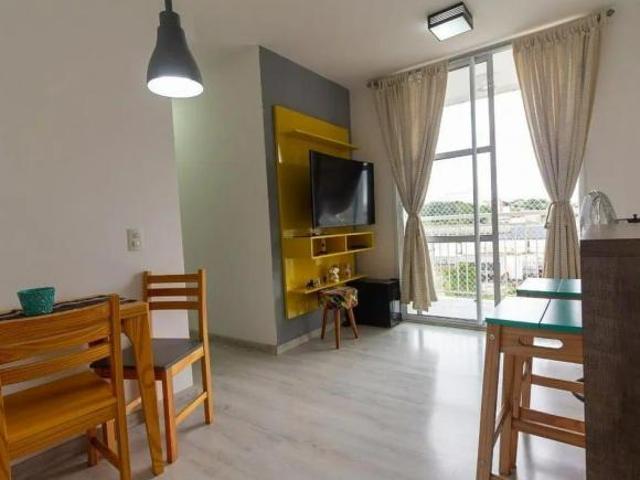 Apartamento à venda no Jaguaré 45 m² com 2 dormitórios e 1 vaga