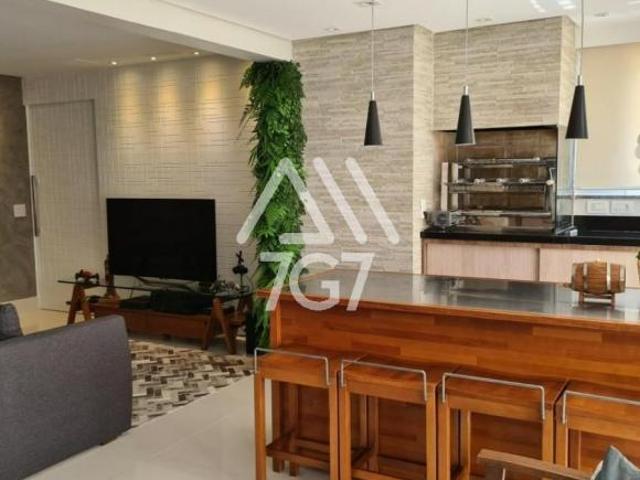 APARTAMENTO À VENDA NO JAGUARÉ