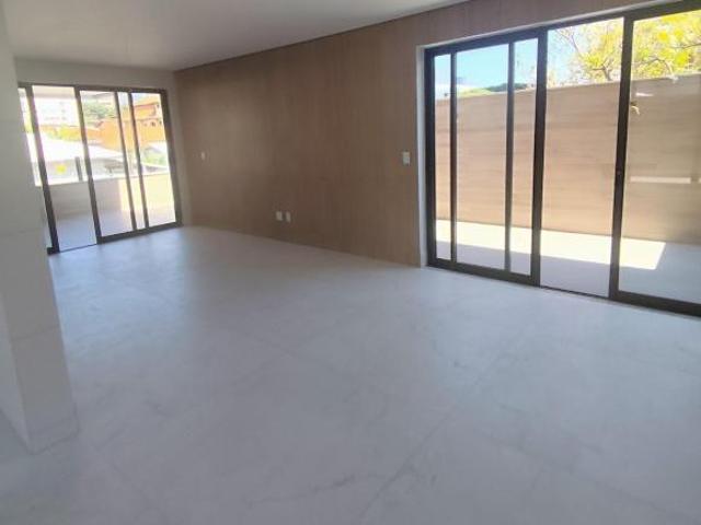 Apartamento à venda no Jaraguá