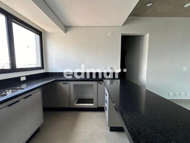 Apartamento à venda no Jardim