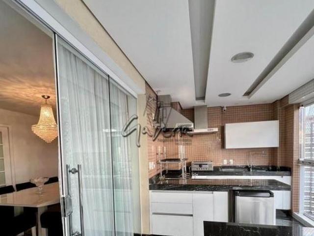 Apartamento no Bairro Jardim, em Santo André 3 suites