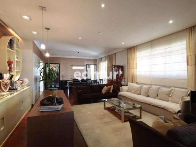 Apartamento à venda no Jardim