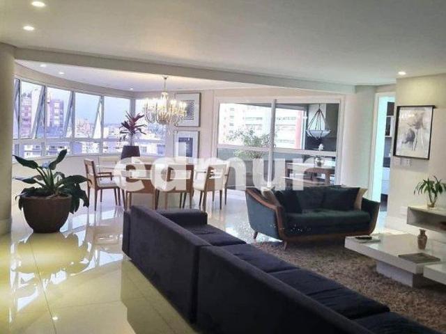 Apartamento à venda no Jardim