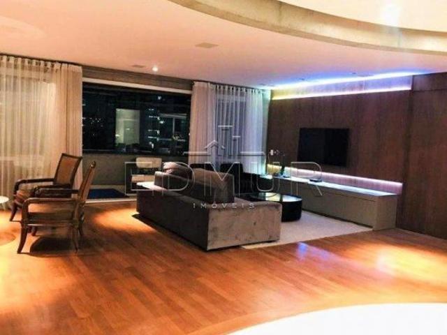 Apartamento à venda no Jardim
