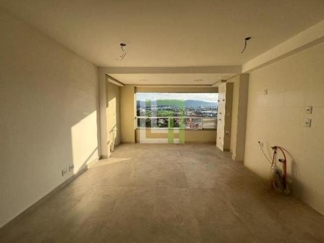 Apartamento à venda no Jardim Torres São José