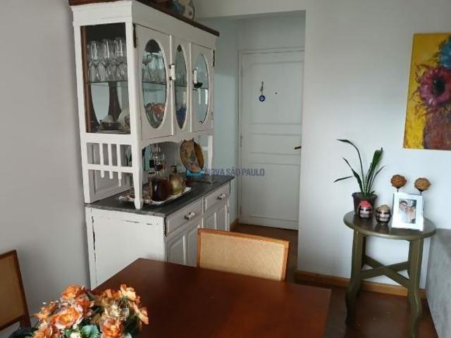 Apartamento à venda no Jardim Ubirajara, 3 quartos