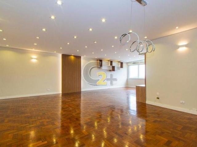 Apartamento à venda no Jardim América com 3 quartos, 1 suíte e 1 vaga