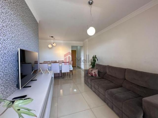 Apartamento à venda no Jardim América, Umuarama PR: 3 quartos, 1 suíte, 1 sala, 1 banheiro, 2 vagas
