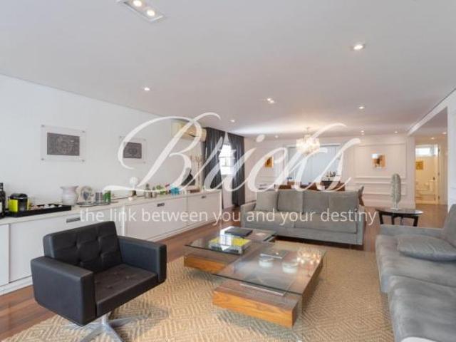 Apartamento a venda no Jardim America 250m² 4 dormitórios, 1 suite, 2 vagas