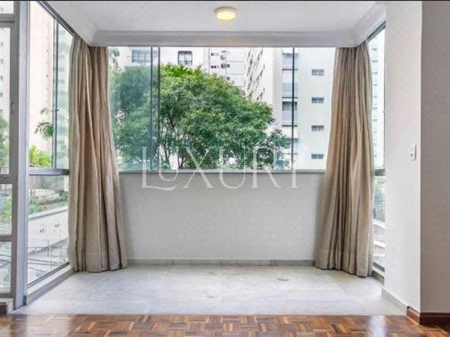 Apartamento à Venda no Jardim América 230m², 3 dormitórios, Terraço, 2 vagas