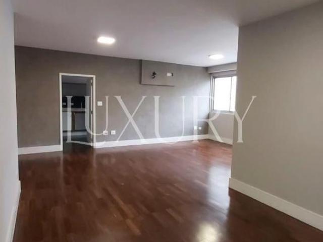 Apartamento à Venda no Jardim America, 2 vagas