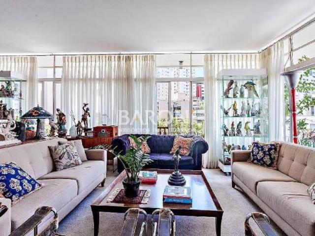 Apartamento à venda no Jardim América