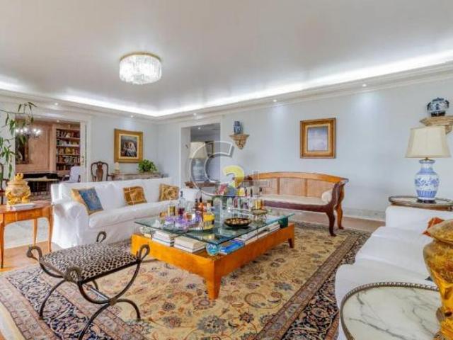 Apartamento a venda no Jardim America 4 suites 5 vagas