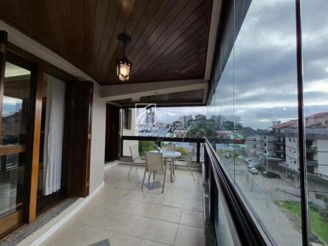 Apartamento à venda no Jardim América