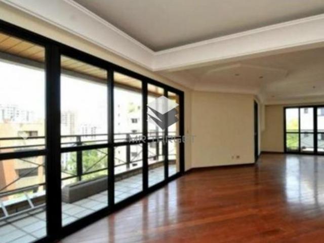 Apartamento a venda no Jardim Ampliação  4 dormitórios  2 suítes  4 vagas de carro  370m²  próximo a