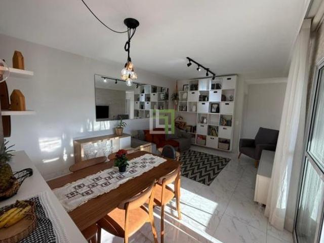 Apartamento à venda no Jardim Ana Maria
