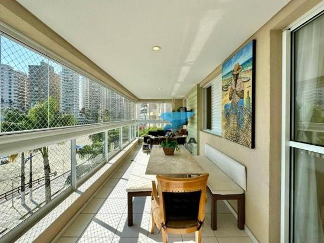 Apartamento à Venda no Jardim Astúrias no Guarujá | Omega Imóveis