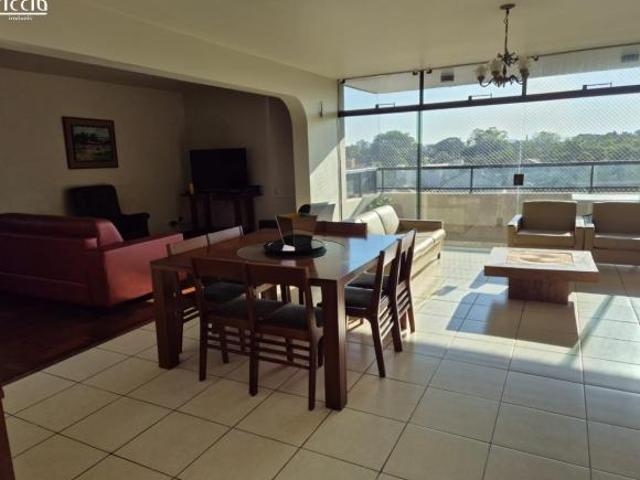 Apartamento à venda no Jardim Apolo