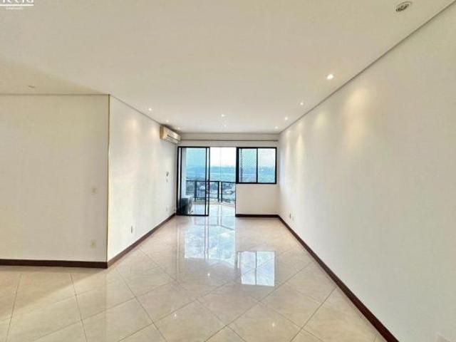 Apartamento à venda no Jardim Aquárius