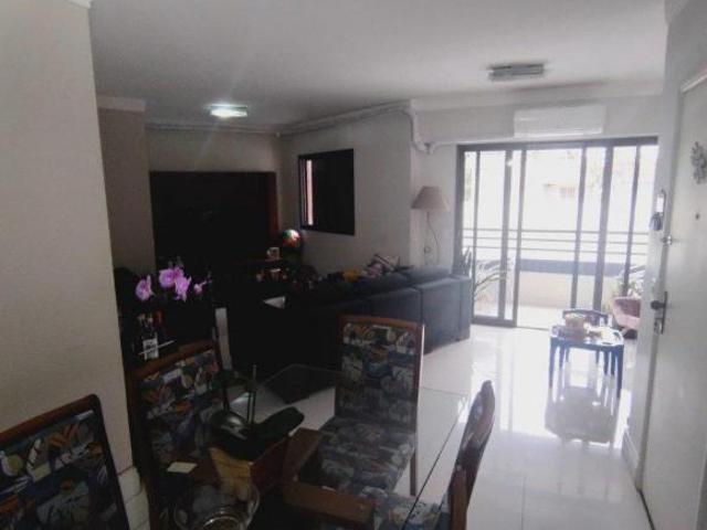 Apartamento à venda no Jardim Aquárius