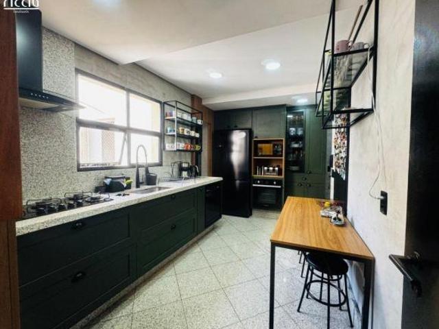 Apartamento à venda no Jardim Aquárius