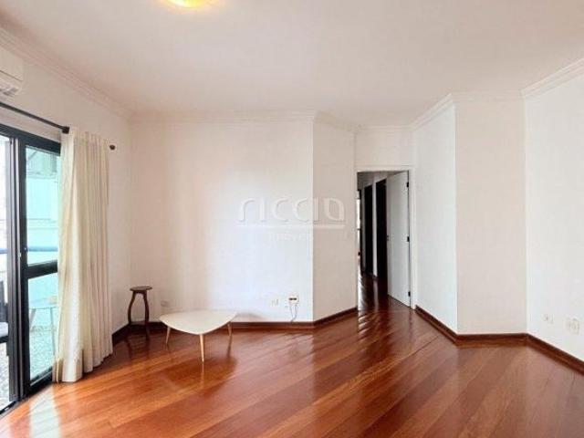 Apartamento à venda no Jardim Aquárius