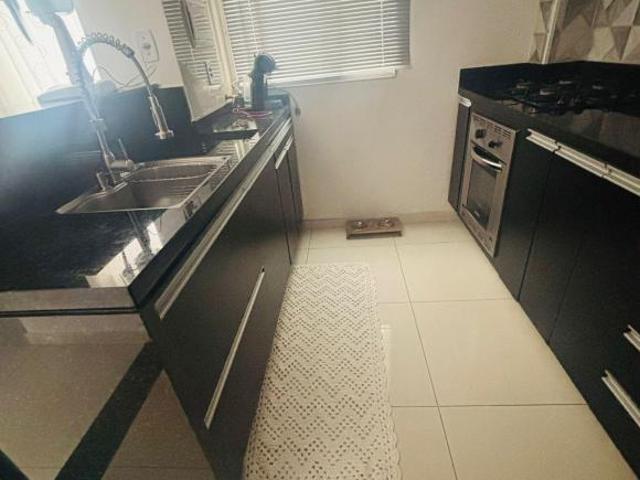 Apartamento à Venda no Jardim Bertoni, Americana por R$240.000