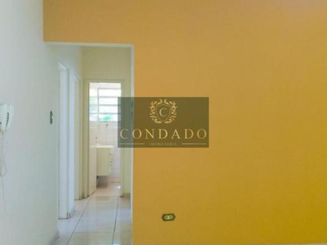 Apartamento à venda no Jardim Califórnia em Jacareí SP: 2 quartos, 1 sala, 1 banheiro, 1 vaga de gar