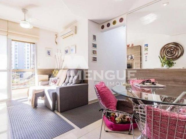 Apartamento à venda no Jardim Carvalho