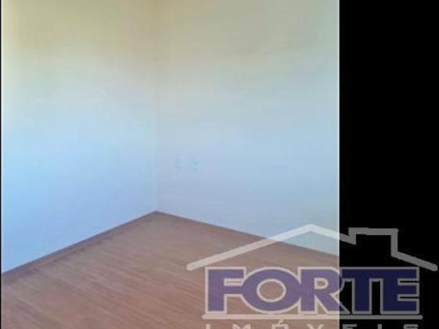 Apartamento à venda no Jardim Carolina