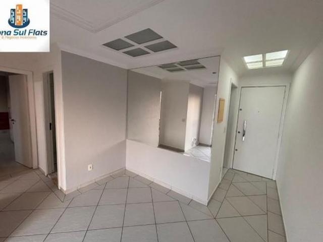 Apartamento à Venda No Jardim Celeste Com 2 Dormitórios e 1 Vaga Varanda Andar Alto