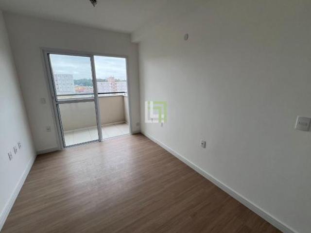 Apartamento à venda no Jardim Colônia