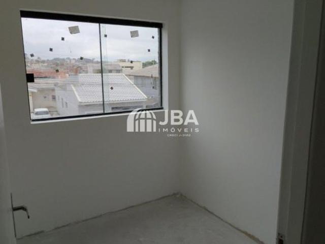 Apartamento à venda no Jardim Cláudia