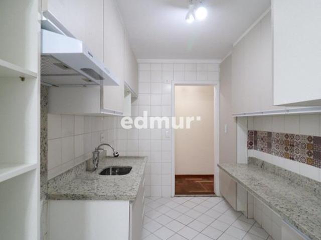 Apartamento à venda no Jardim Cristiane