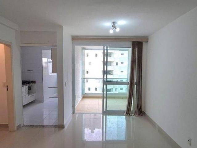 Apartamento à venda no Jardim das Colinas