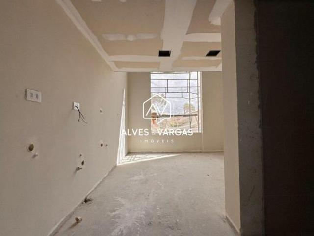Apartamento à venda no Jardim das Américas