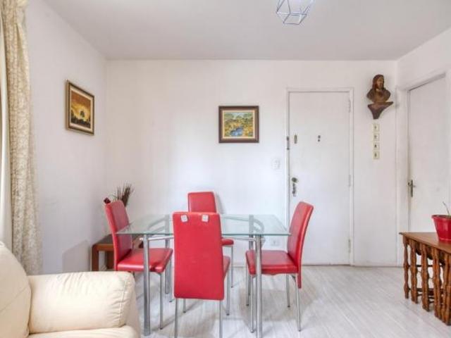 Apartamento à venda no Jardim das Acácias