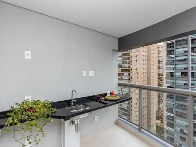 Apartamento à venda no Jardim das Acácias São Paulo