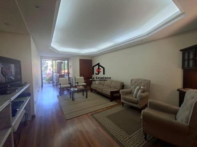 Apartamento à venda no Jardim das Nações