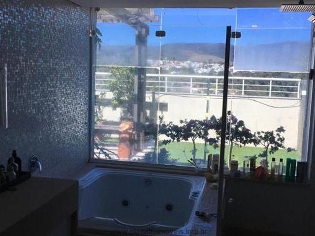 Apartamento à venda no Jardim das Samambaias