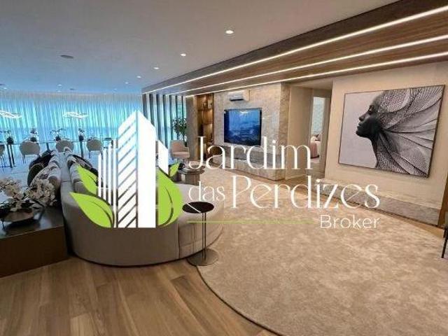 Apartamento à venda no Jardim das Perdizes