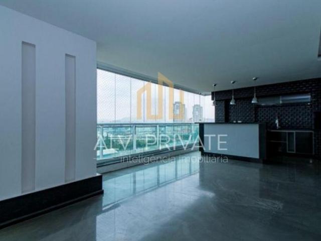 Apartamento à venda no Jardim das Perdizes | 241 m² | 4 Dormitórios | 3 Suítes | 3 Vagas de Garagem