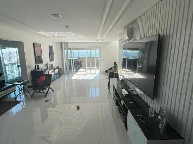 Apartamento à venda no Jardim das Perdizes