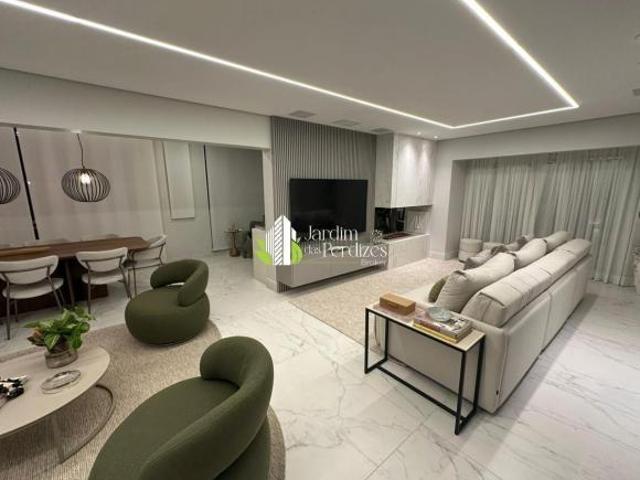 Apartamento à venda no Jardim das Perdizes