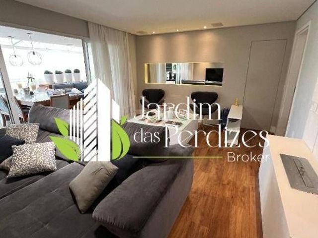 Apartamento à venda no Jardim das Perdizes