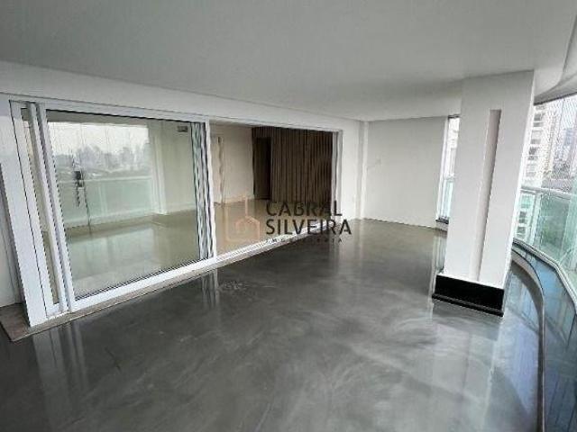 Apartamento à venda no Jardim das Perdizes